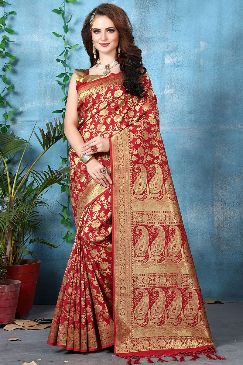 Top 9 Red Bridal Dresses for Indian Wedding - Andaaz Fashion Blog